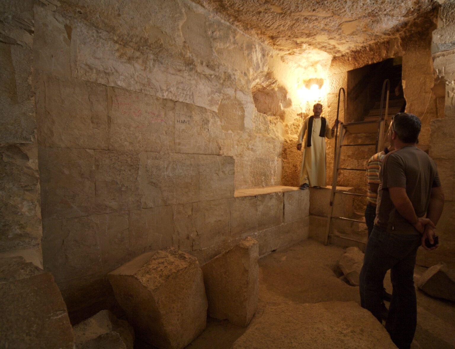 Pyramids on the Inside: The Hidden Chambers and Secret Passages ...